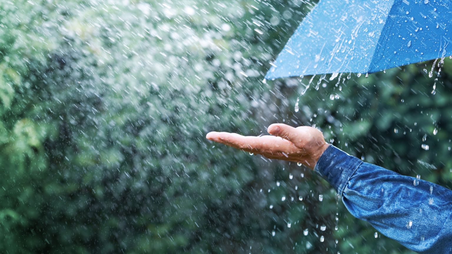 Cloudy skies and periods of rain expected across Belize